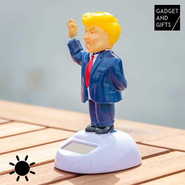 Gadget and Gifts Soldrevet Bevægelig Mr. Trump - Se bedste pris